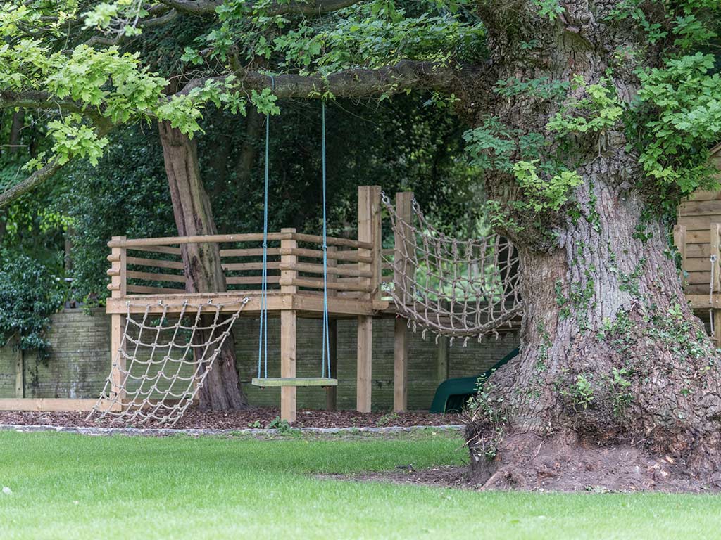 A Treehouse Adventure Playground - Thames Valley Landscapes